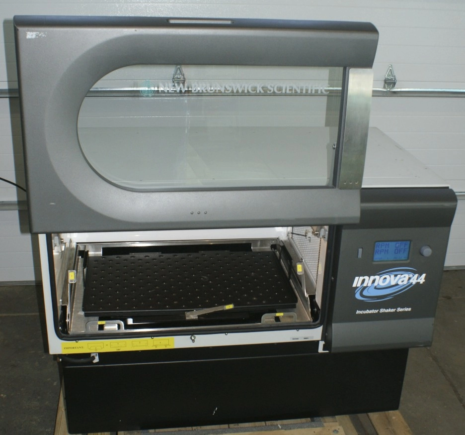 New Brunswick Innova 2100