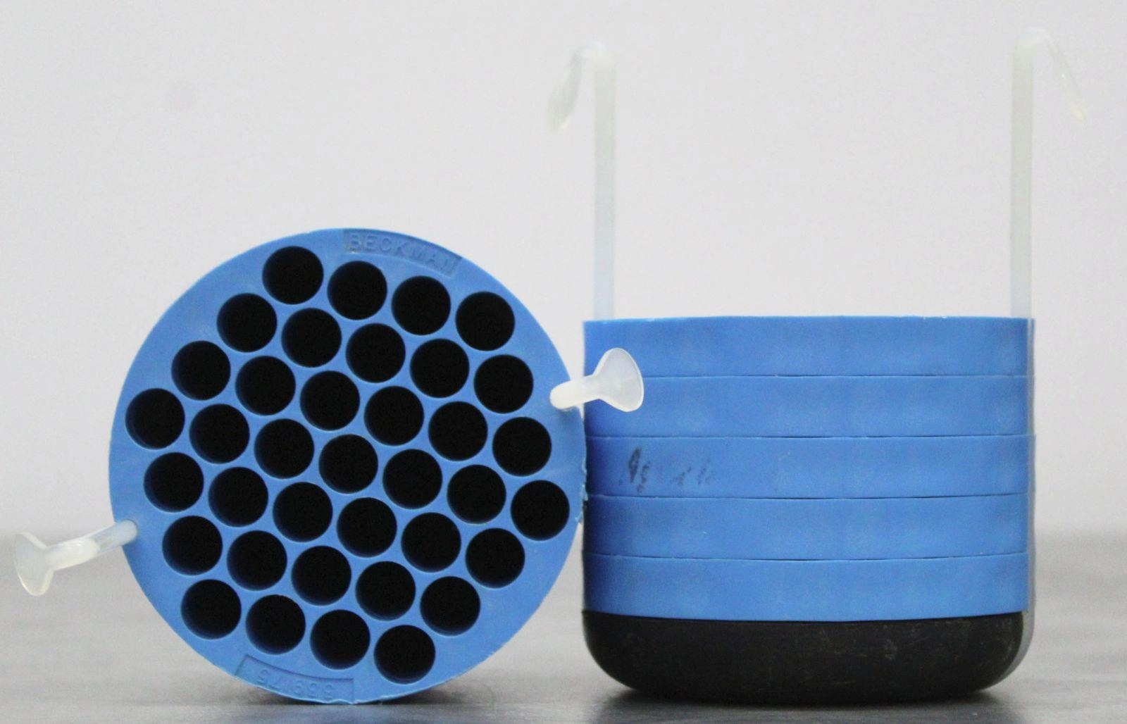 Beckman Centrifuge Swing Bucket Rotor 37 x 5mL Adapters 5-Disc 339175 w ...