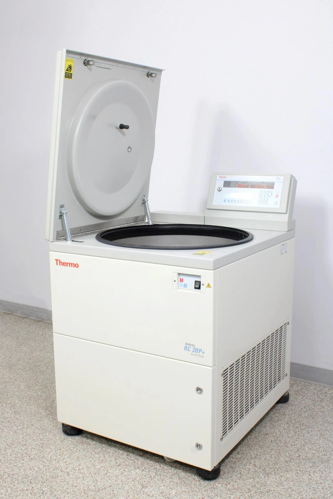 Thermo Scientific Sorvall RC 3BP+ Low-Speed Floor Centrifuge with ...