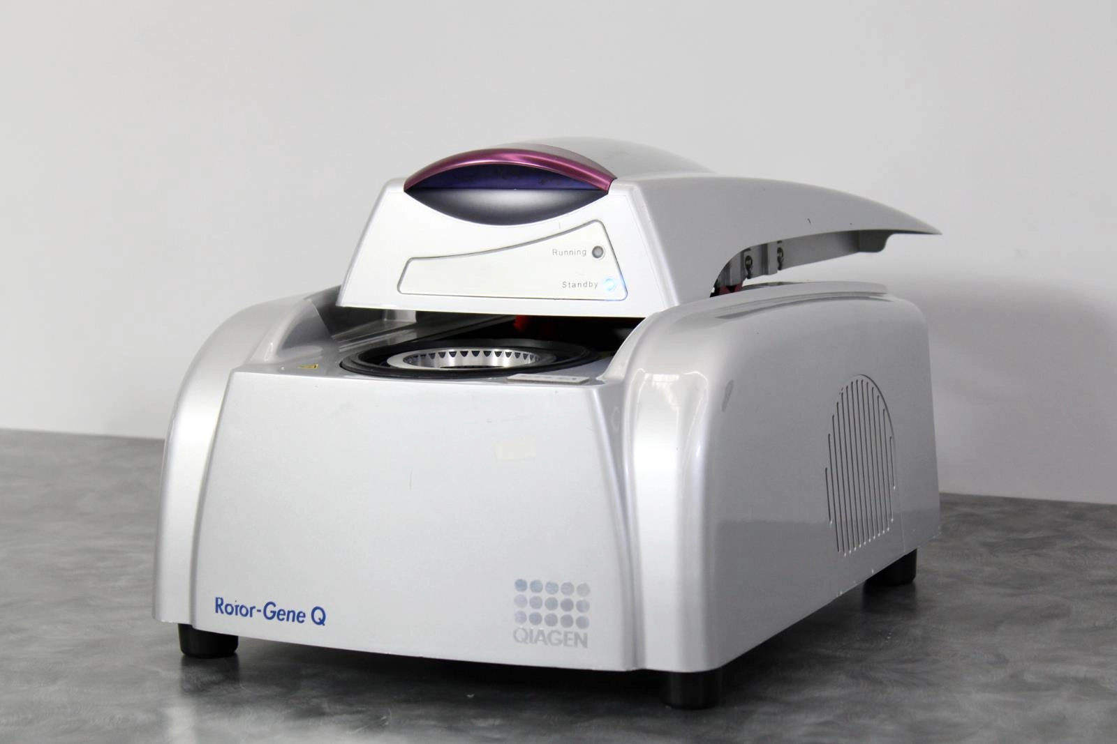 QIAGEN Rotor-Gene Q 5-Plex Real-Time qPCR Centrifugal DNA/RNA Thermal ...
