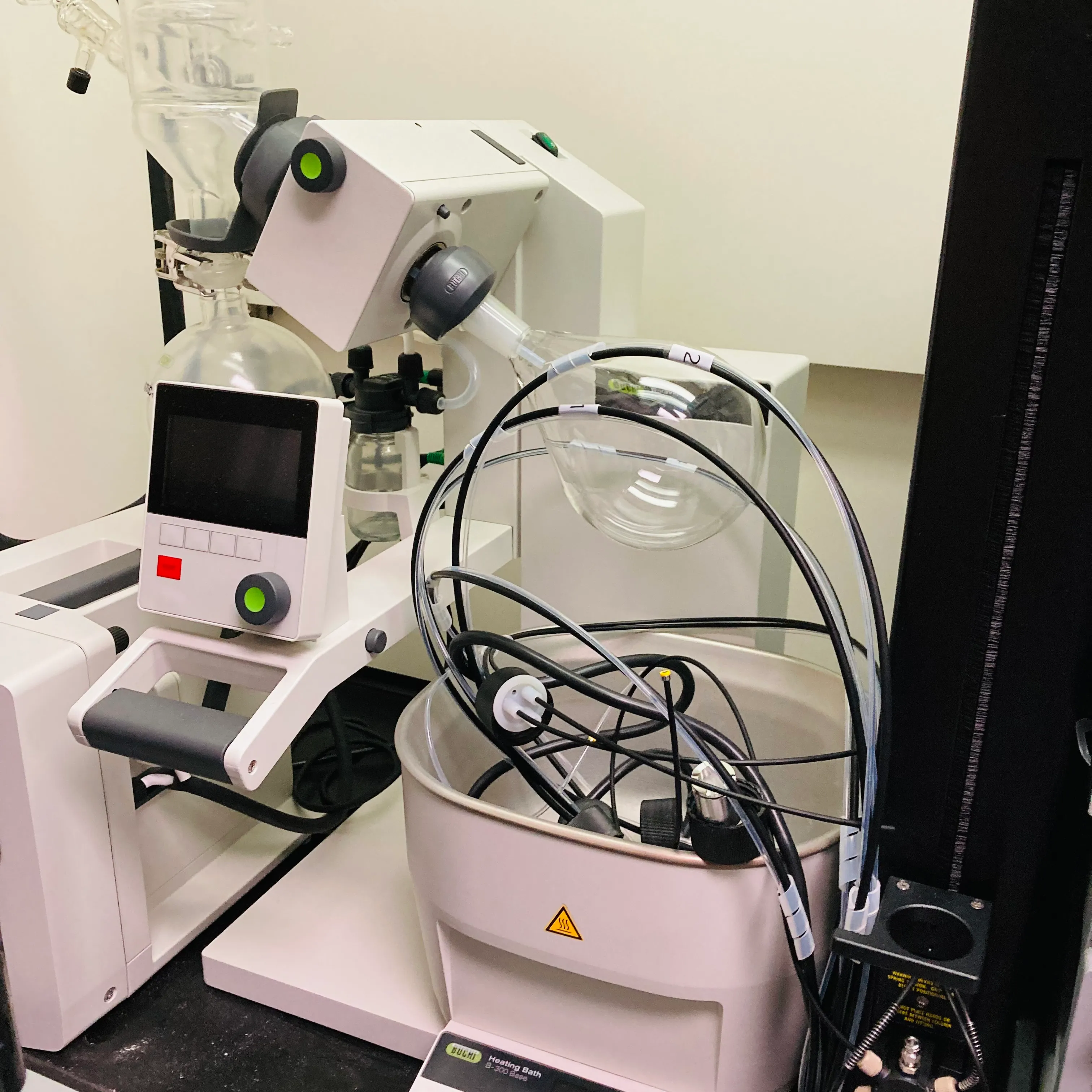 Thermo 3950 Reach In CO2 Incubator | LabX.com