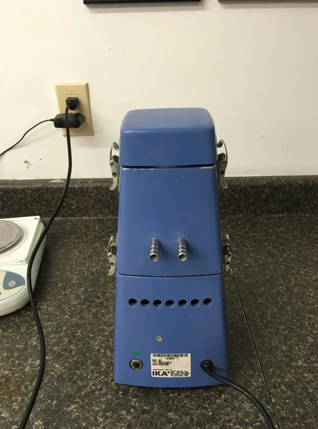 IKA M20 Dry Mill -- Tested | LabX.com