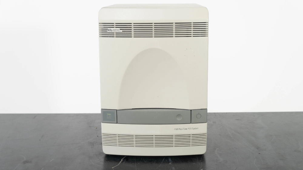Applied Biosystems 7500 Fast Real Time PCR System | LabX.com