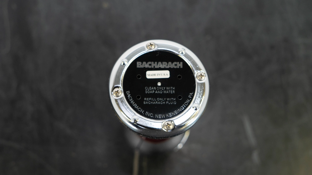 Bacharach FYRITE Gas Analyzer | LabX.com