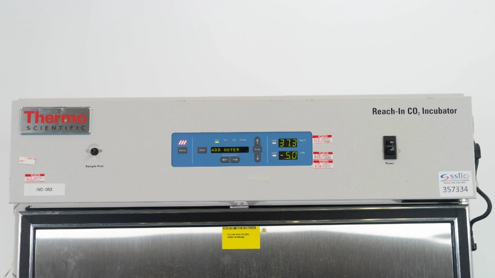 Thermo Reach-In CO2 Incubator | LabX.com