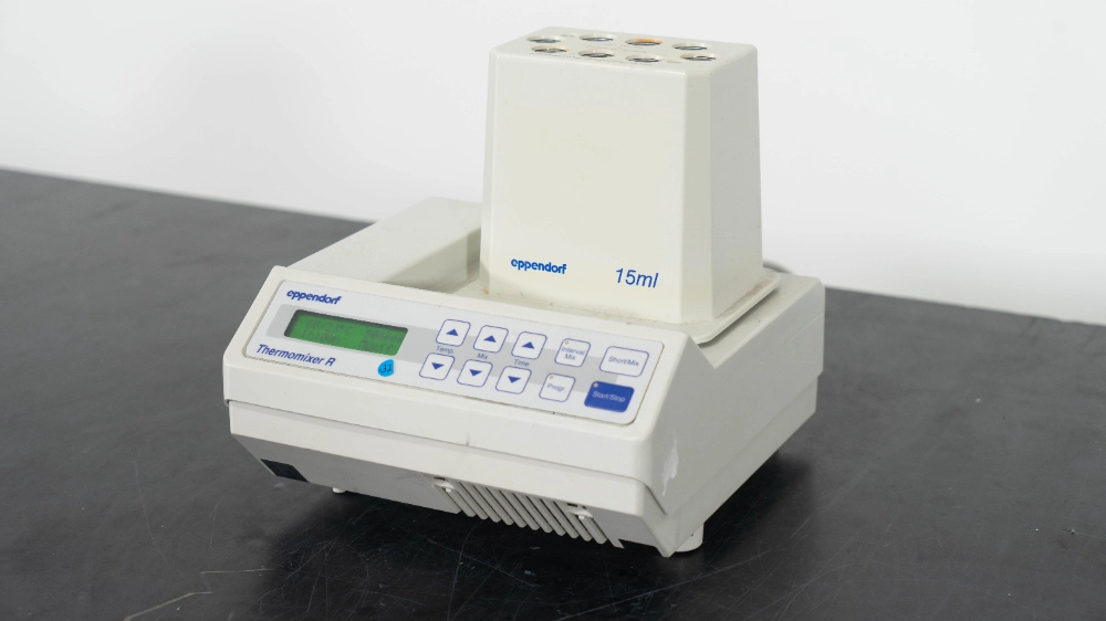 Eppendorf Thermomixer R | LabX.com
