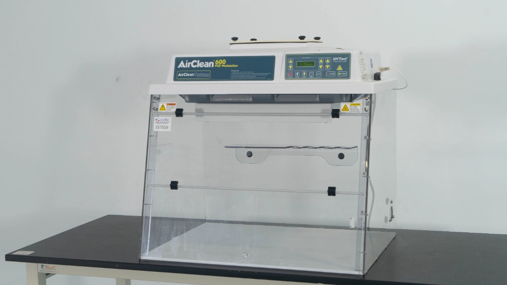 AirClean 600 PCR Workstation | LabX.com