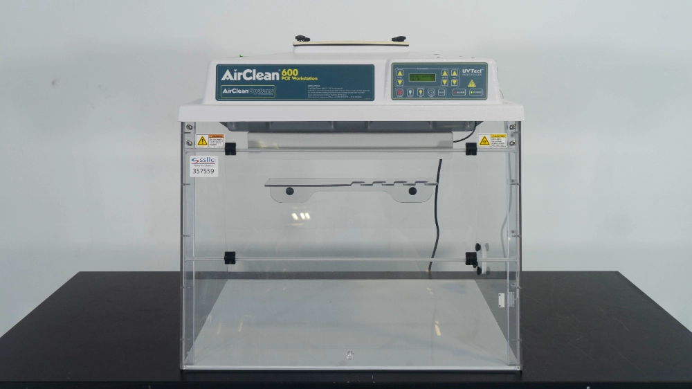 AirClean 600 PCR Workstation | LabX.com