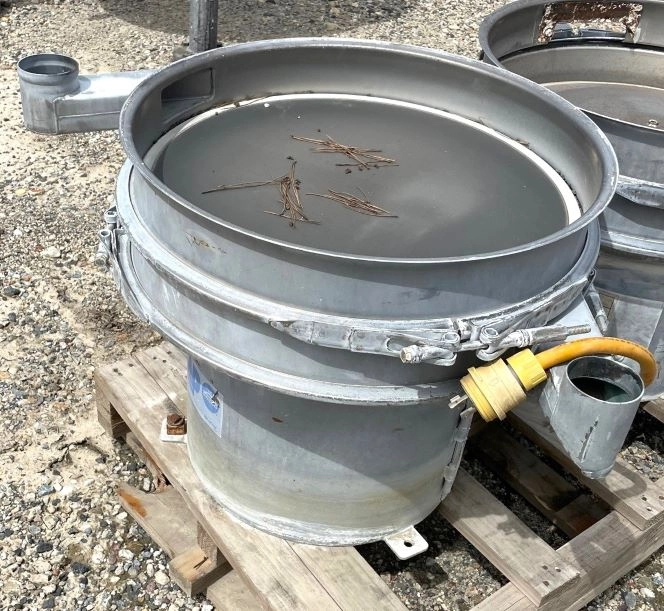 Sweco 24" Screener model ZS24S33P3SD | LabX.com