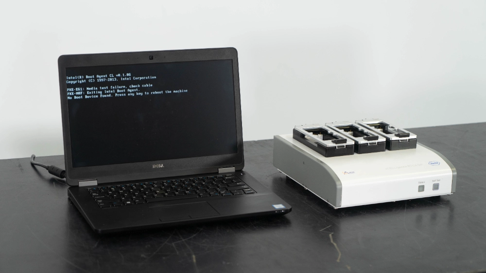 Roche xCELLigence RTCA DP Realtime Cell Analyzer | LabX.com