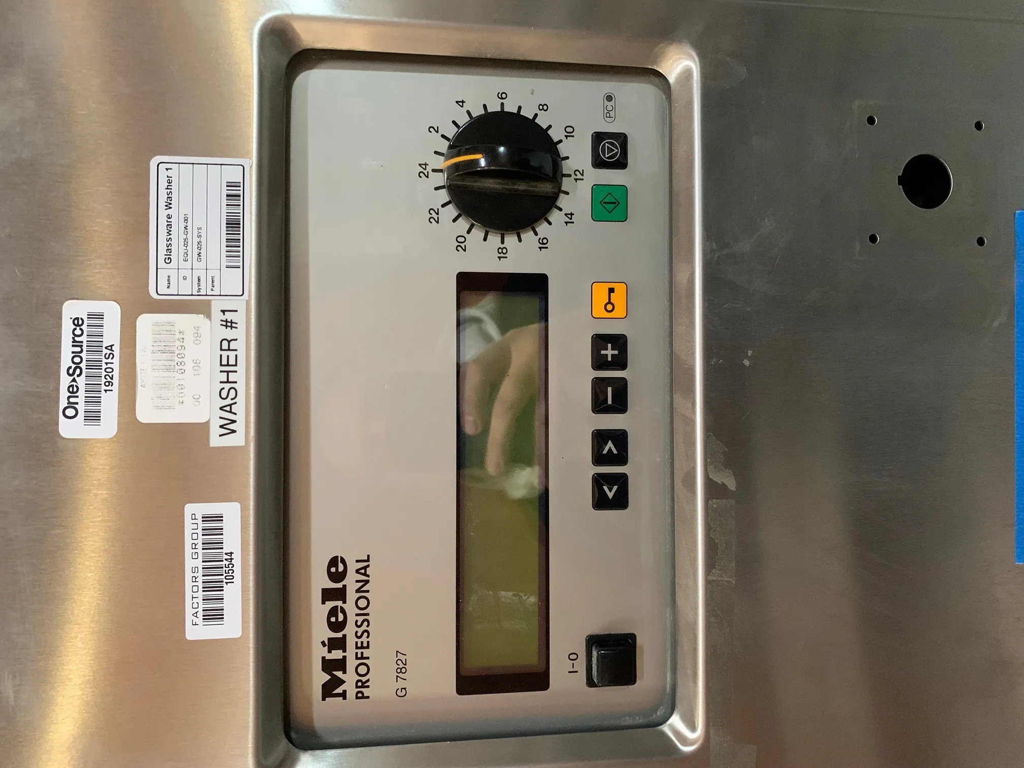 Miele Professional G7827 Glassware Washers 2 units $3,500 each | LabX.com