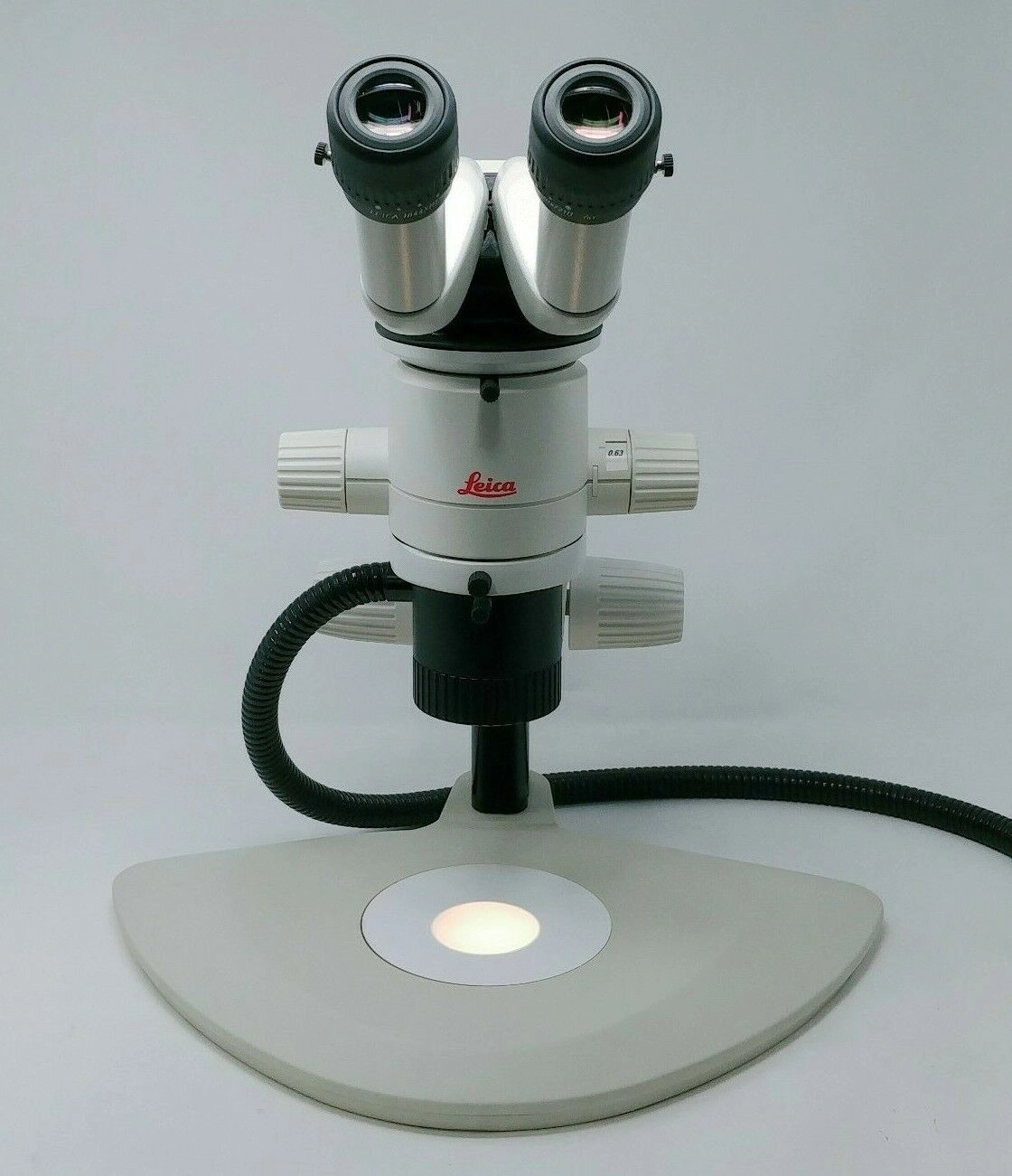 Leica Microscope MZ6 with Tilting Head and Illuminator | LabX.com