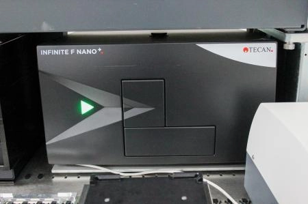 Tecan Freedom EVO 200 Liquid Handler w/ Dongle, Hydrospeed & Infinite ...