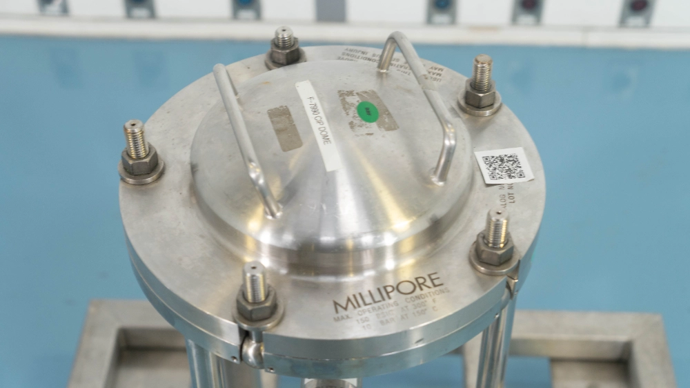 Millipore Filter Housing Unit | LabX.com