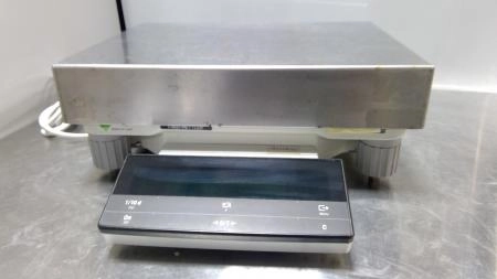 Mettler Toledo Benchtop Balance SG32000 | LabX.com