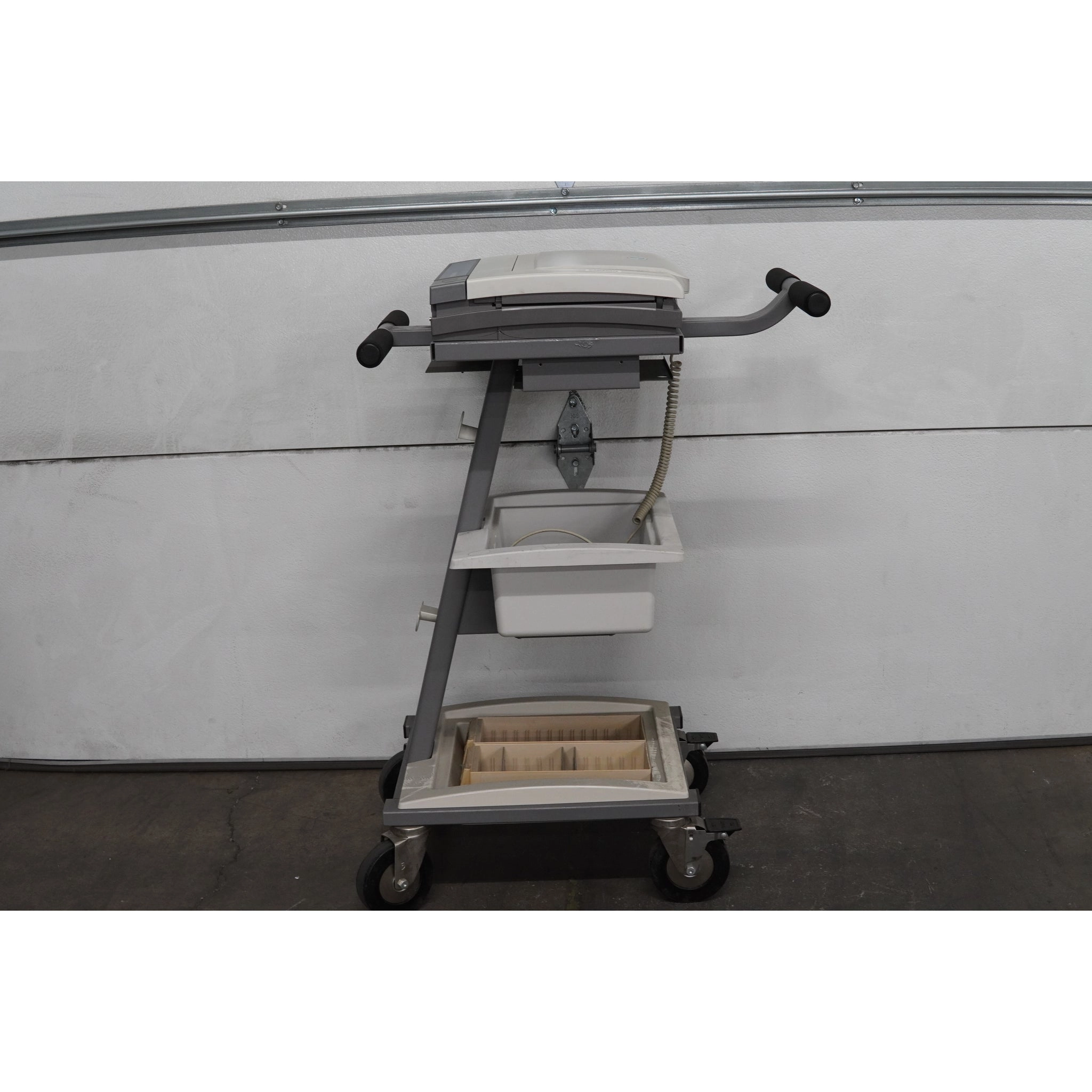 GE MAC 5500 HD W/Stand | LabX.com