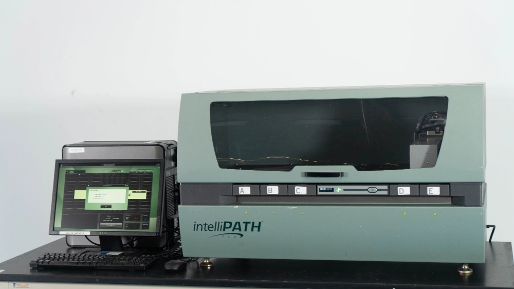 BioCare Intellipath FLX Automated IHC Staining System | LabX.com