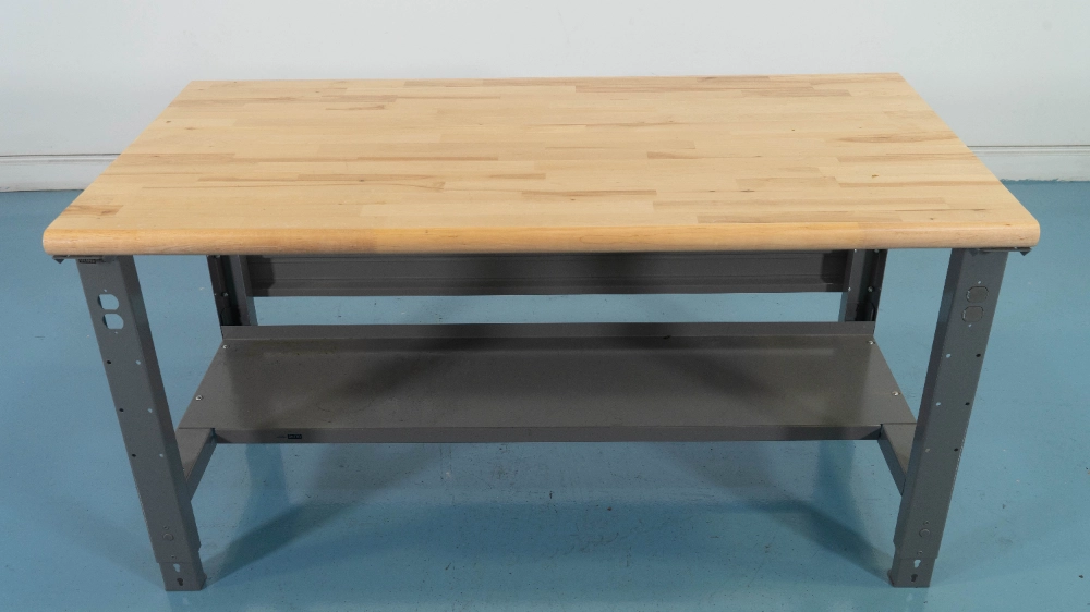 ULINE 5' Stationary Workbench | LabX.com