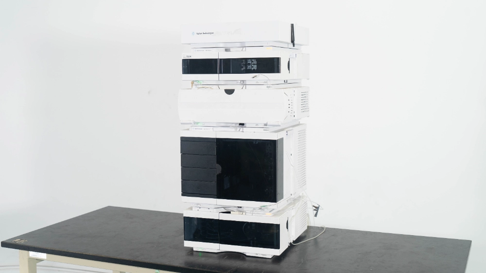 Agilent 1260 Infinity II HPLC System | LabX.com