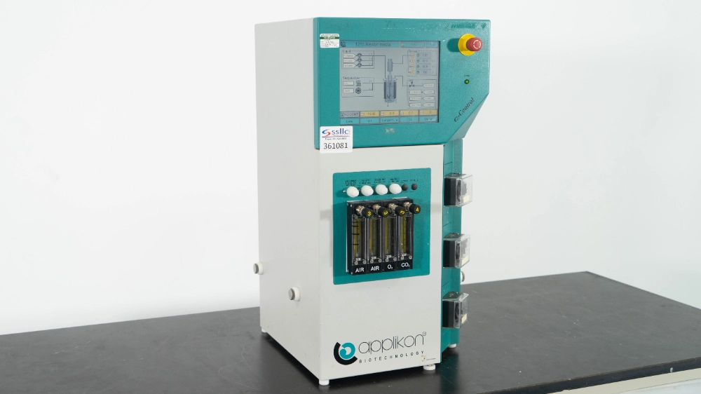 Applikon ez-Control Bioreactor Tower | LabX.com
