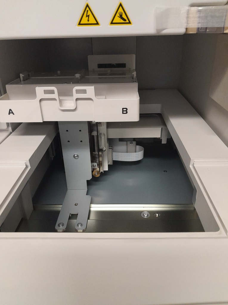 Applied Biosystems 3500 Dx Genetic Analyzer | LabX.com