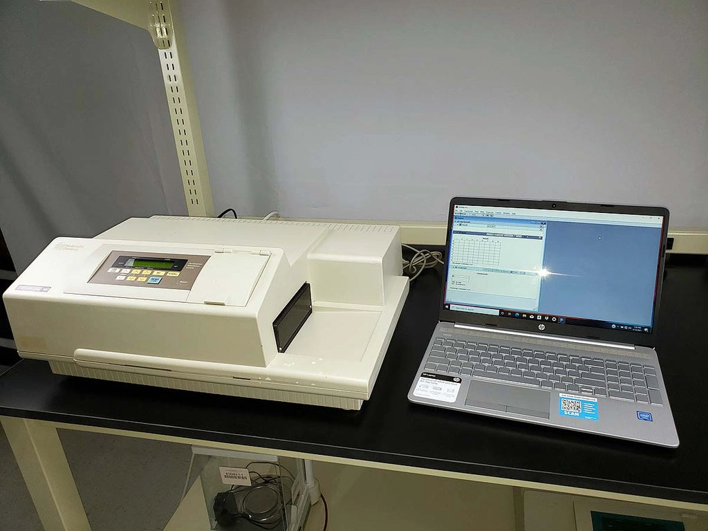 Molecular Devices SpectraMax M2e Multi-Mode microplate reader package ...