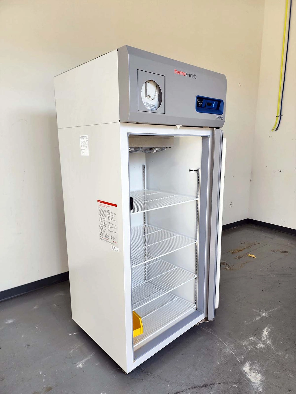 Thermo Scientific TSX3030FA -30C freezer (29 cu. ft) with chart ...