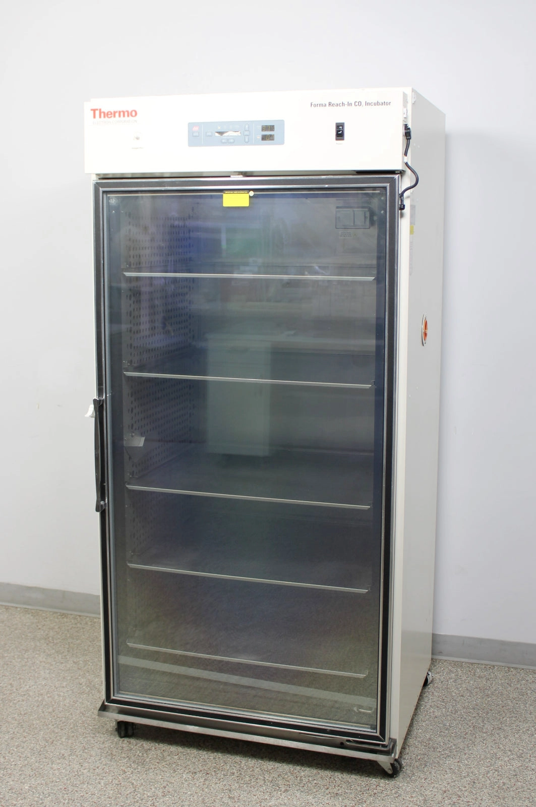 Thermo Scientific Forma 3110 Series II Water Jacketed CO2 Incubator w ...