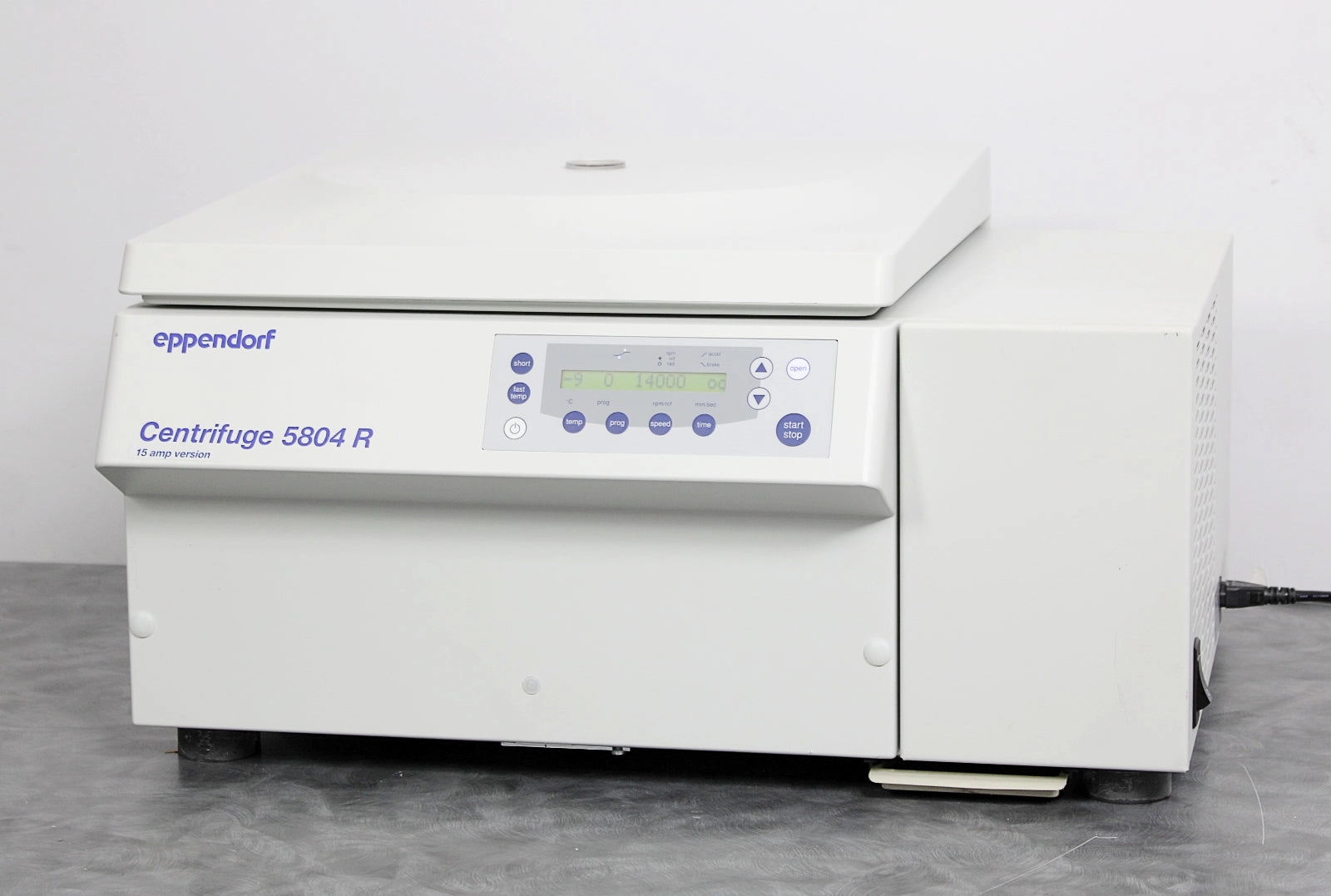 Eppendorf 5804R Refrigerated Benchtop Centrifuge 5805F | LabX.com