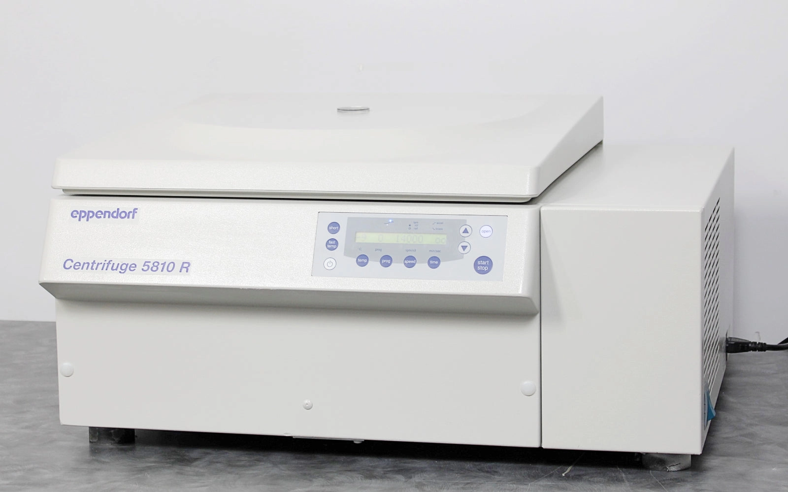 Eppendorf 5810R High-Speed Refrigerated Benchtop Centrifuge 5811F ...