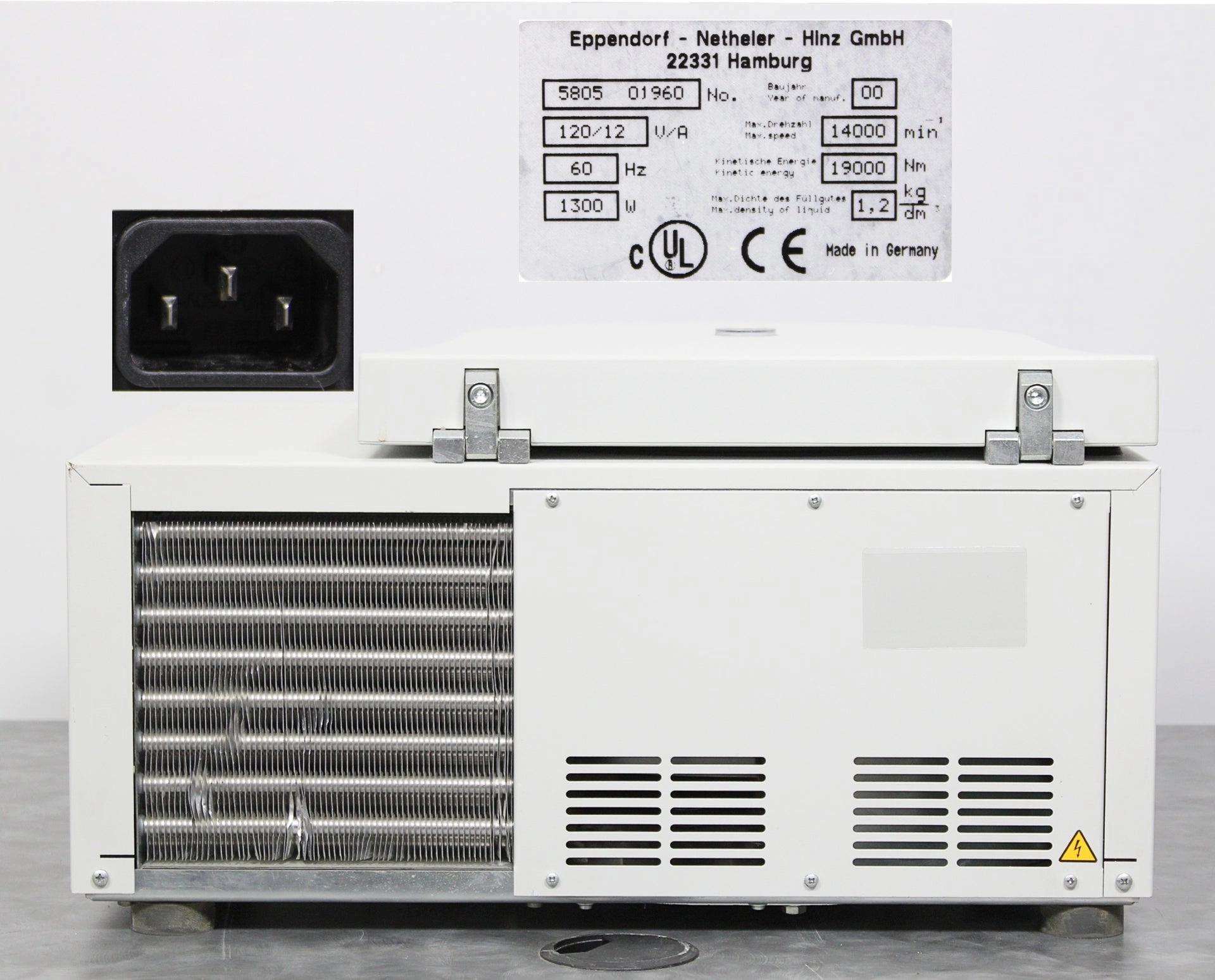 Eppendorf 5804R Refrigerated Benchtop Centrifuge 5804 R | LabX.com