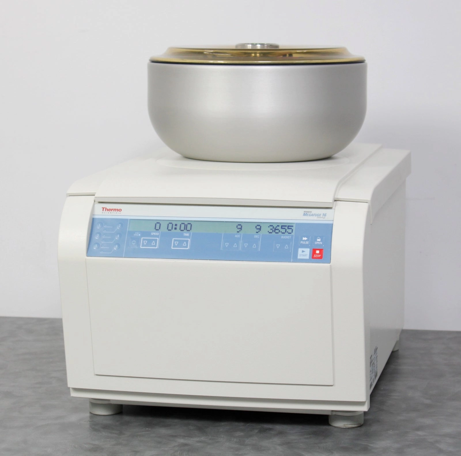 Heraeus Centrifuges