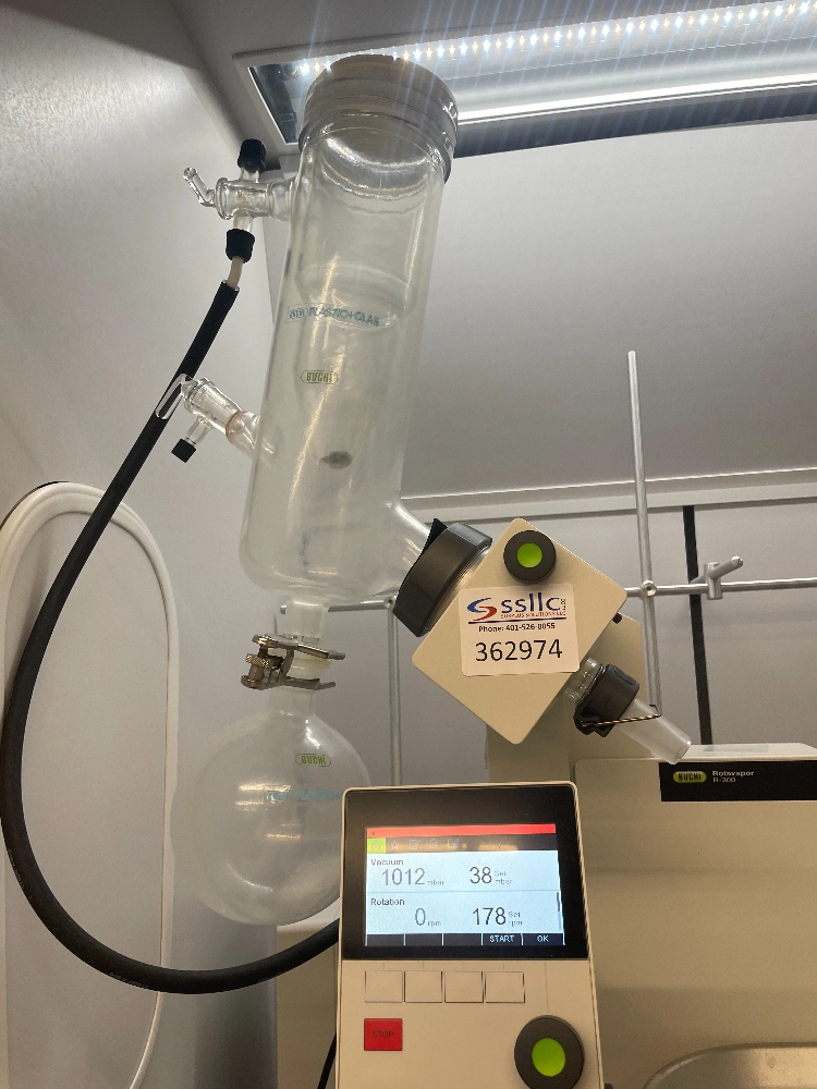 Buchi R-300 Rotavapor Rotary Evaporator | LabX.com