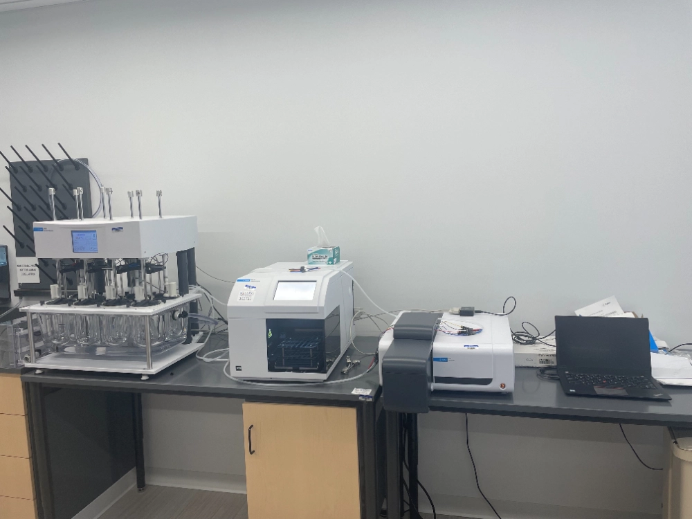 Agilent Dissolution System with Cary 60 UV-Vis Spectrophotometer | LabX.com