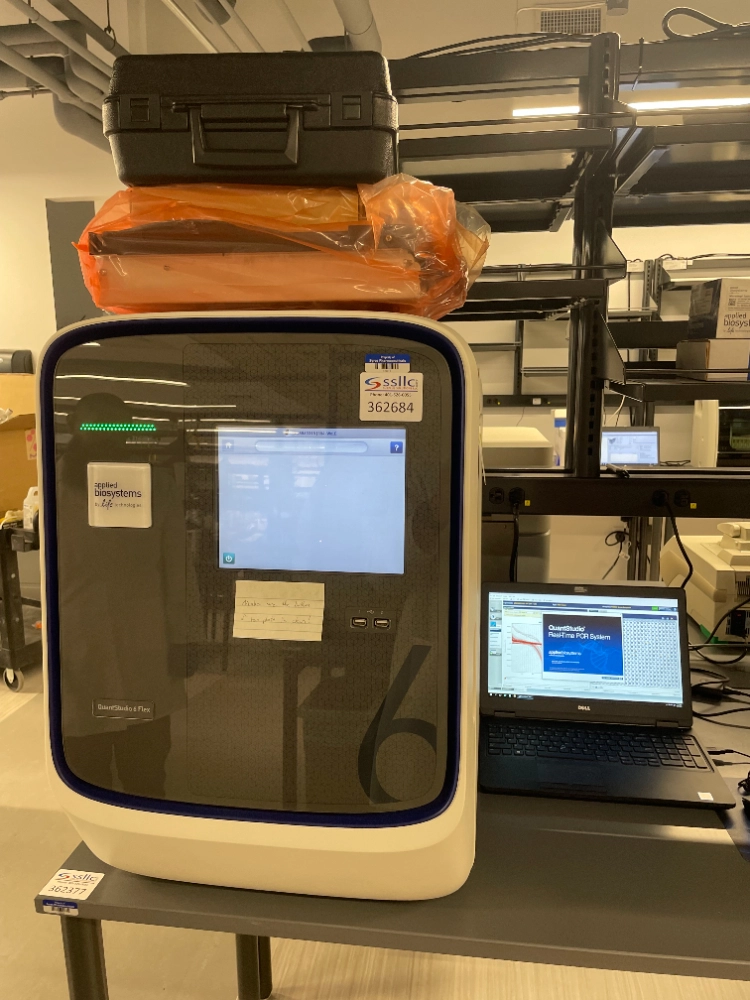 Applied Biosystems QuantStudio 6 Flex Real-Time PCR System | LabX.com