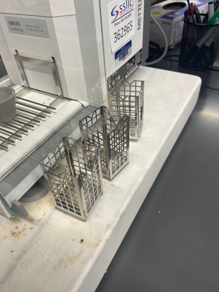 Mettler Toledo XSR104DU analytical Balance w/ Marble balance Surface ...
