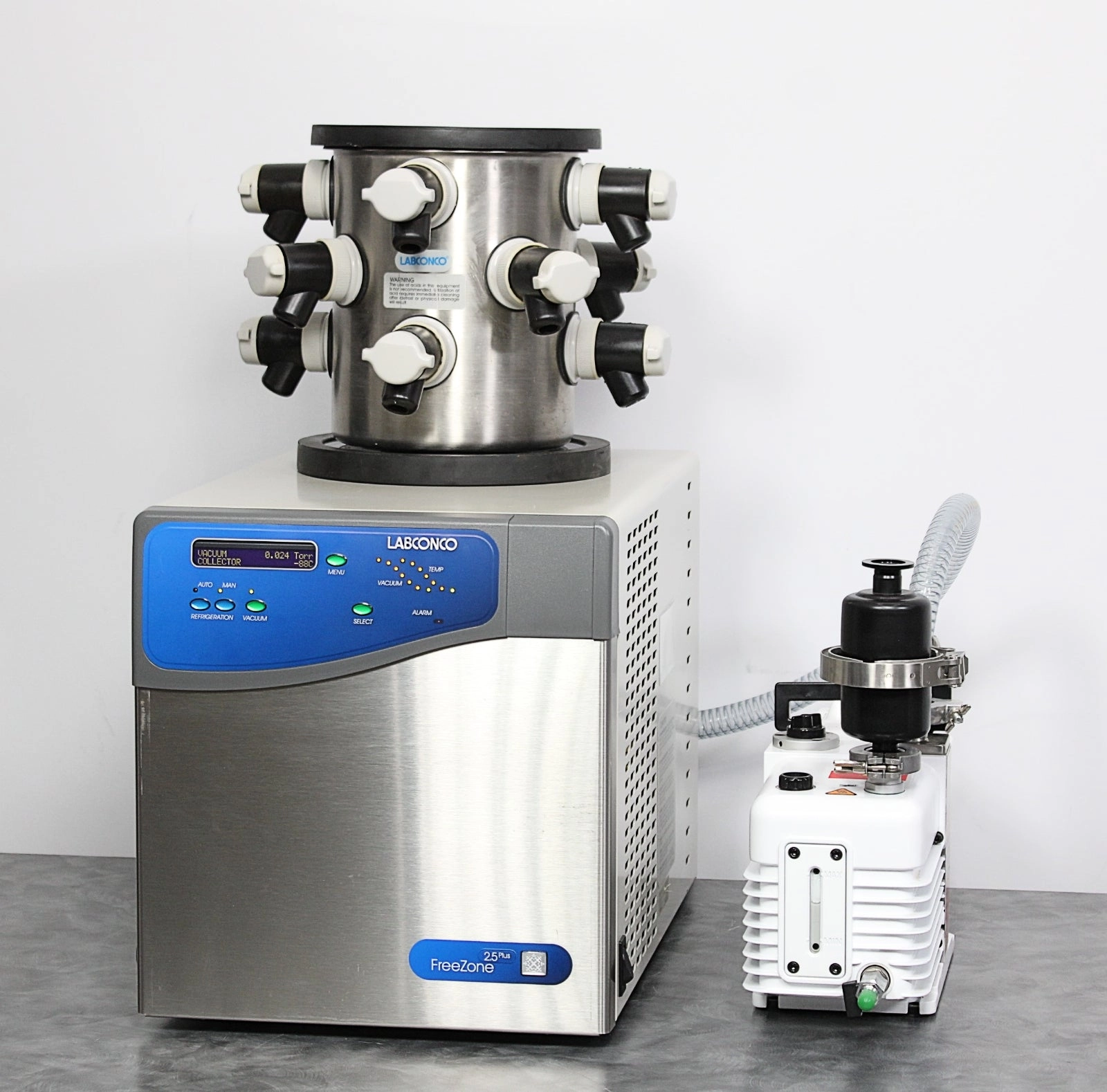 Labconco FreeZone 2.5 Plus Benchtop Freeze Dryer Lyophilizer | LabX.com