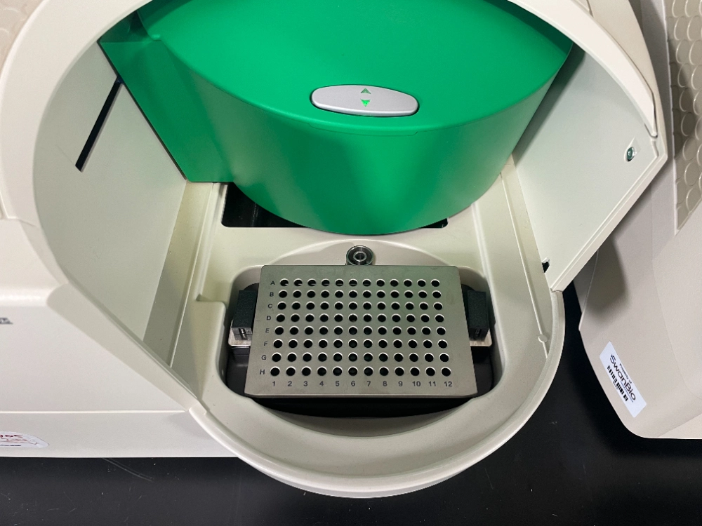 Bio-Rad QX200 AutoDG Droplet Digital ddPCR System | LabX.com