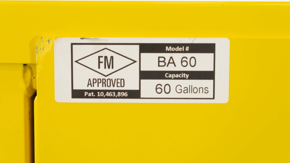 Uline 60 Gal Flammable Liquid Storage Cabinet | LabX.com