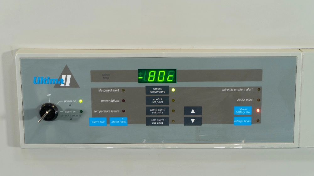Thermo Revco Ultima II -80C Ultra Low Temp Freezer | LabX.com