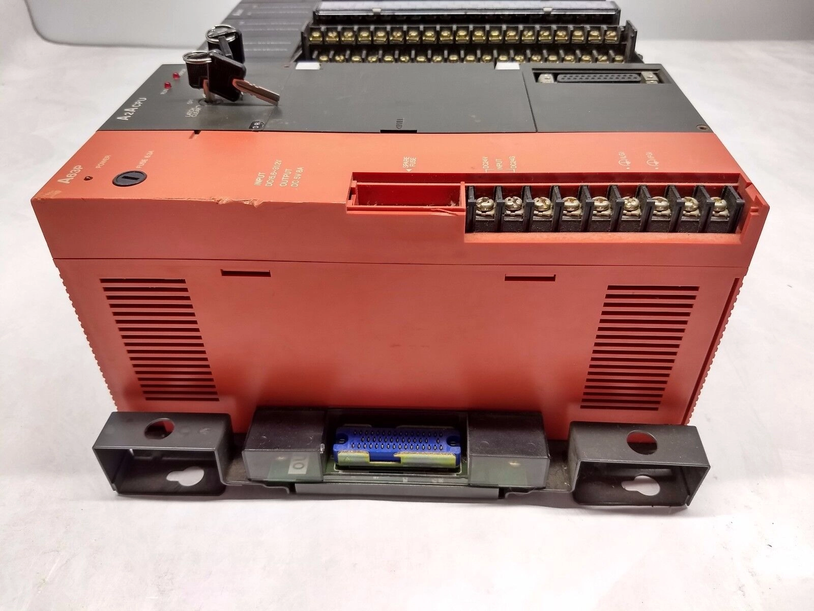 Mitsubishi Melsec PLC System A2ACPU, A63P w/ Modul | LabX.com