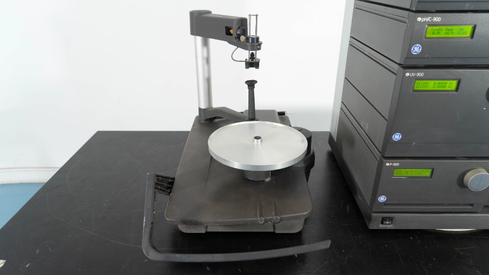 GE AKTA Explorer 100 FPLC System w/ Fraction Collector | LabX.com