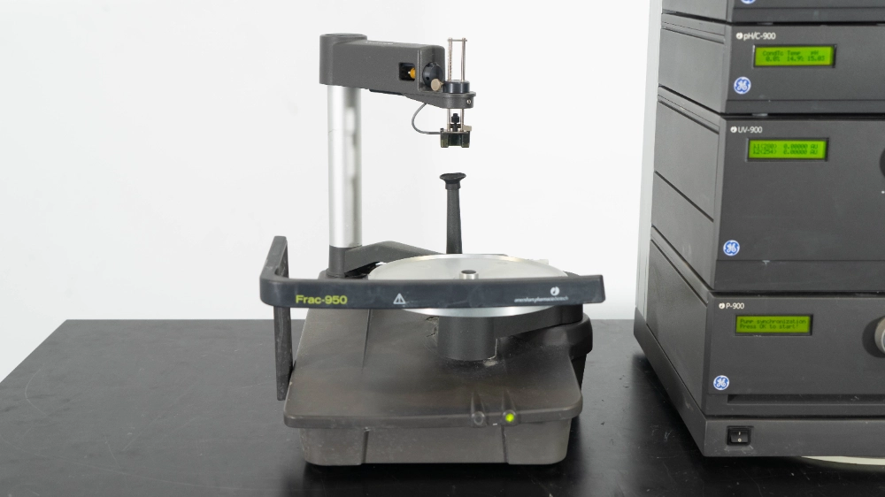 GE AKTA Explorer 100 FPLC System w/ Fraction Collector | LabX.com