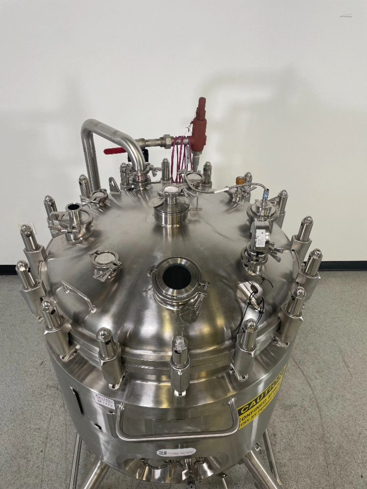 Stainless Technology 300L Jacketed Reactor Vessel | LabX.com