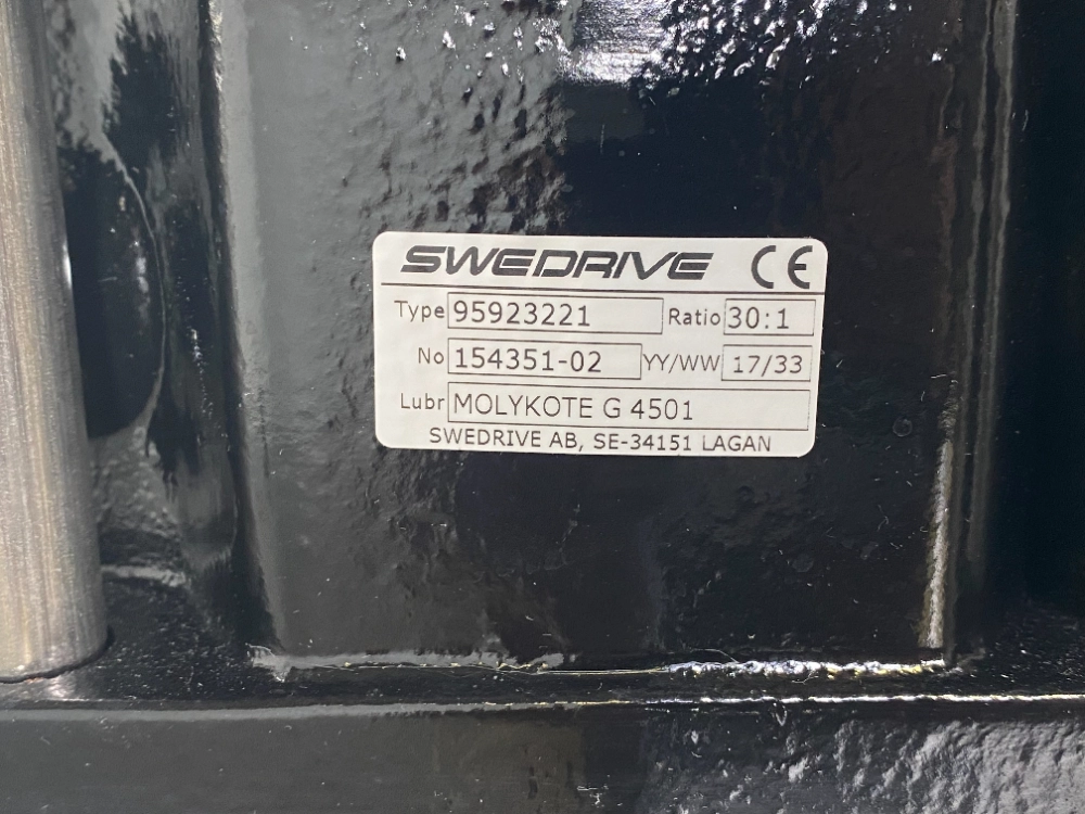 GE AxiChrom 600/300 Chromatography Column | LabX.com