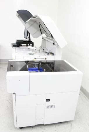 Beckman Coulter Clinical Chemistry Analyzer AU680 | LabX.com