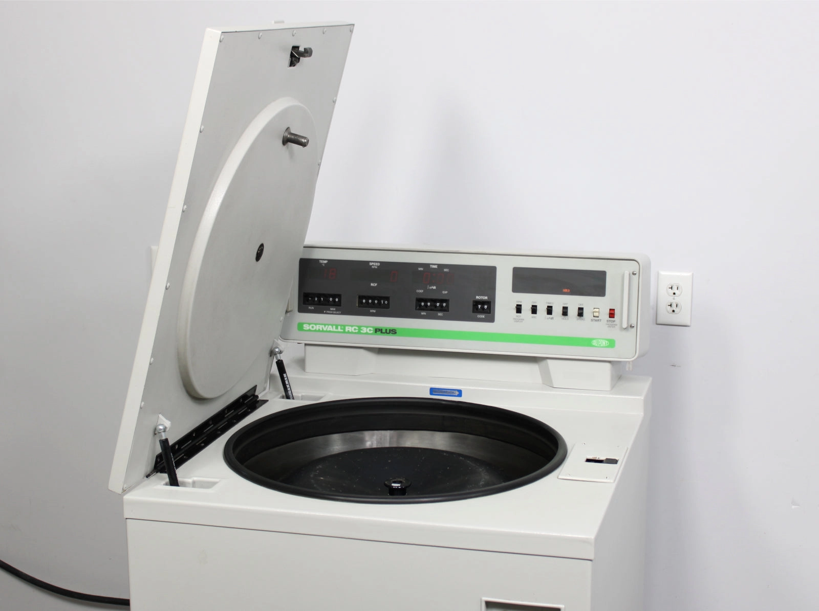 DuPont Sorvall RC-3C Plus High-Capacity Refrigerated Floor Centrifuge w ...