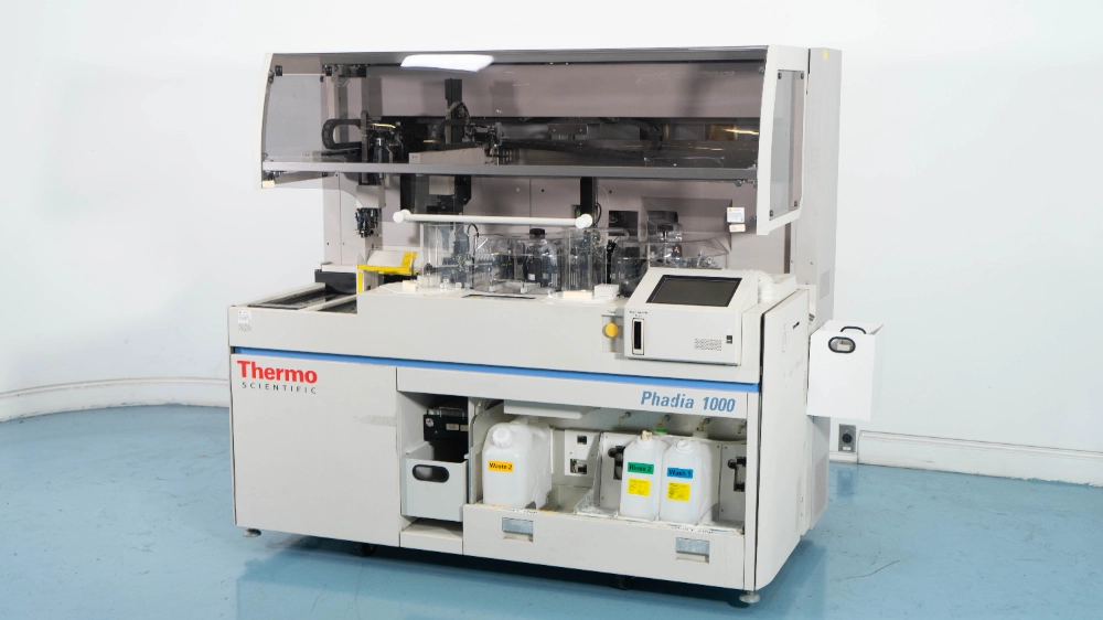 Thermo Scientific Phadia 1000 Immunoassay Analyzers | LabX.com