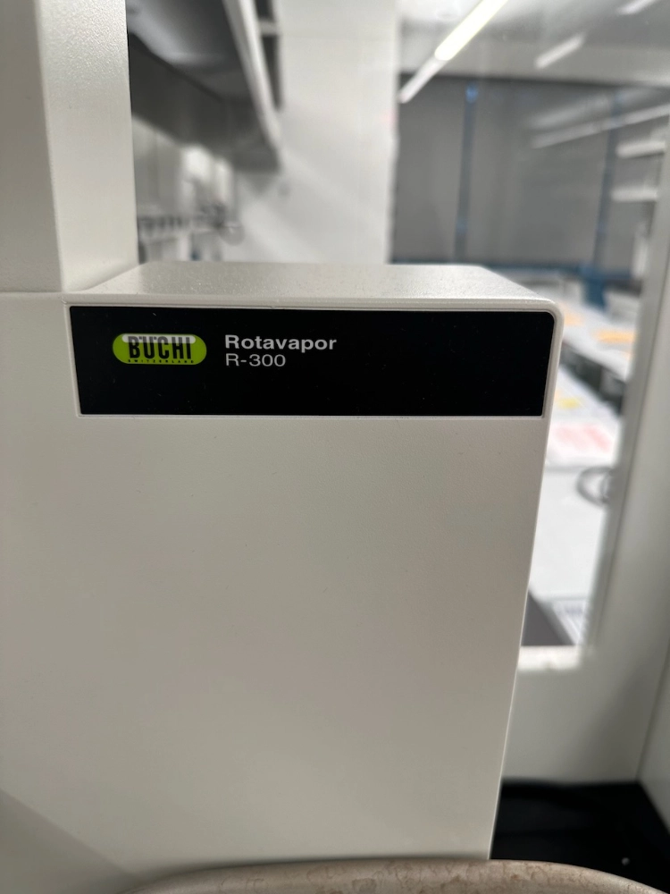 Buchi R-300 Rotavap | LabX.com