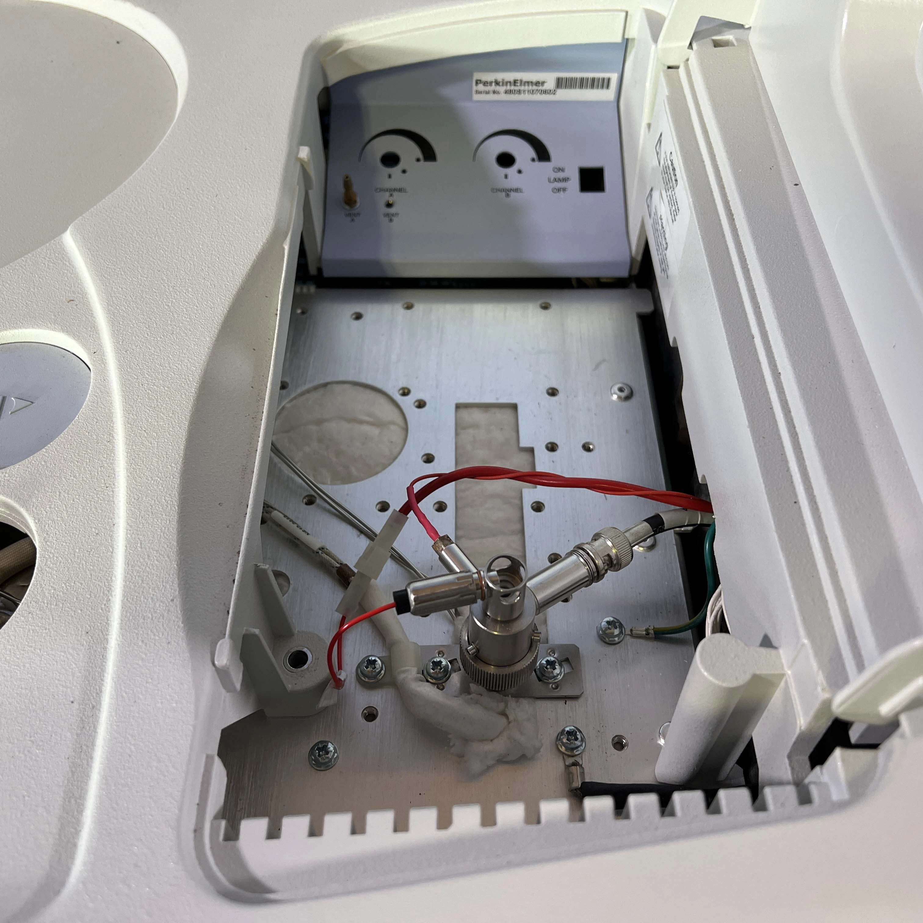 PerkinElmer Clarus 480 Gas Chromatograph | LabX.com